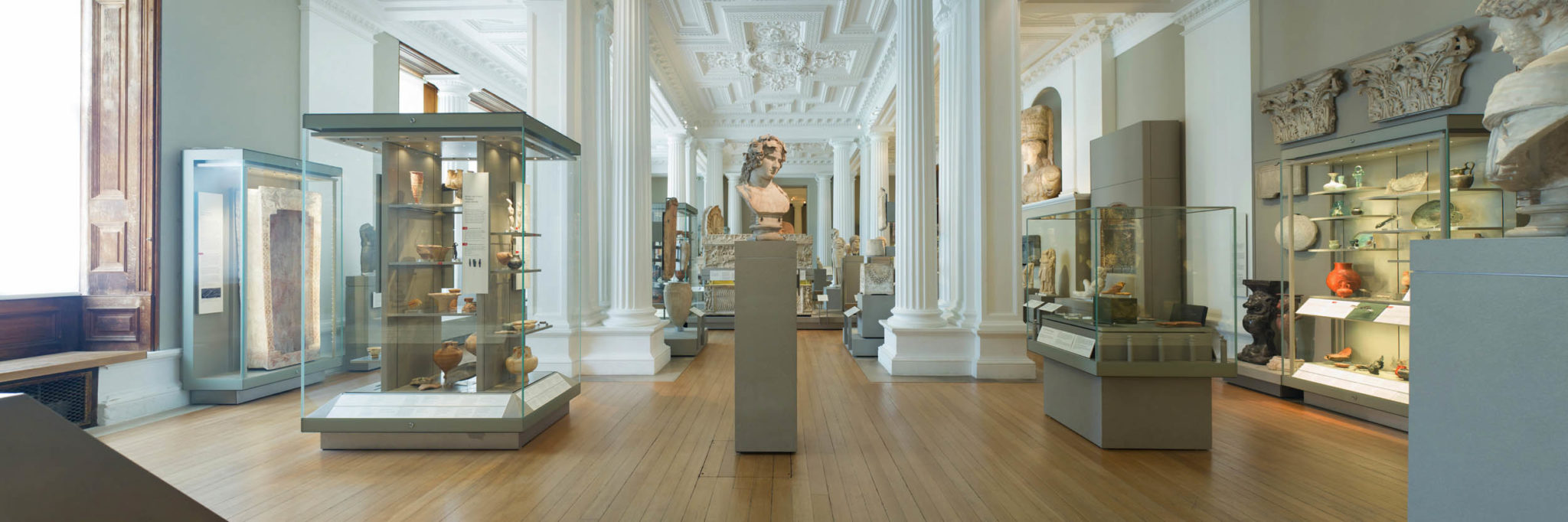 The Fitzwilliam Museum Greek and Roman Collection Cambridge – Vitrinen ...